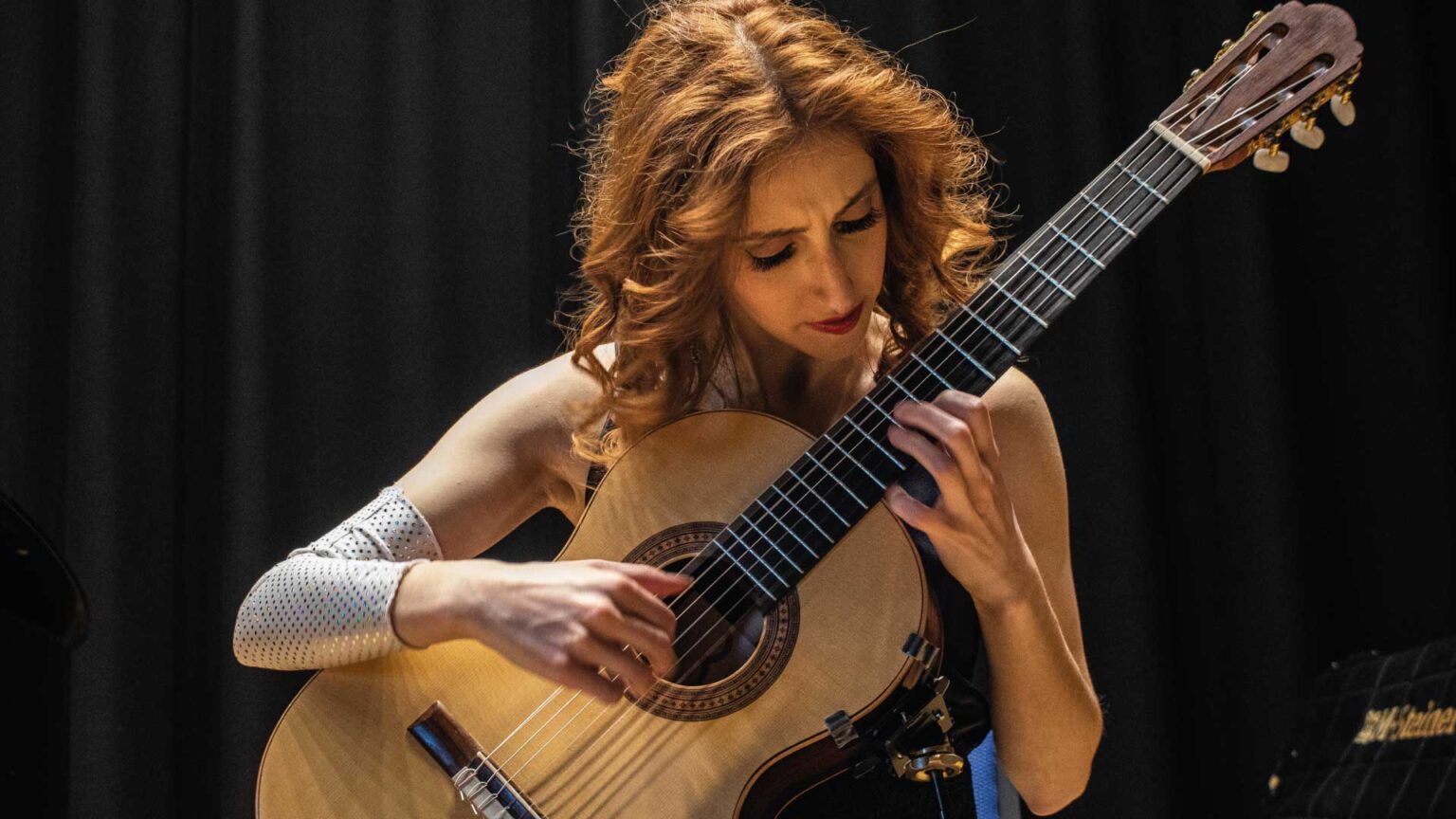 Violão e Ponto - Apresentação da violonista Marisa Sardo